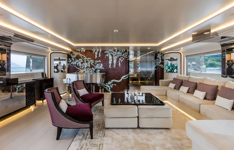 PARILLION yacht for charter (Rossinavi, 48.3m, 2014)